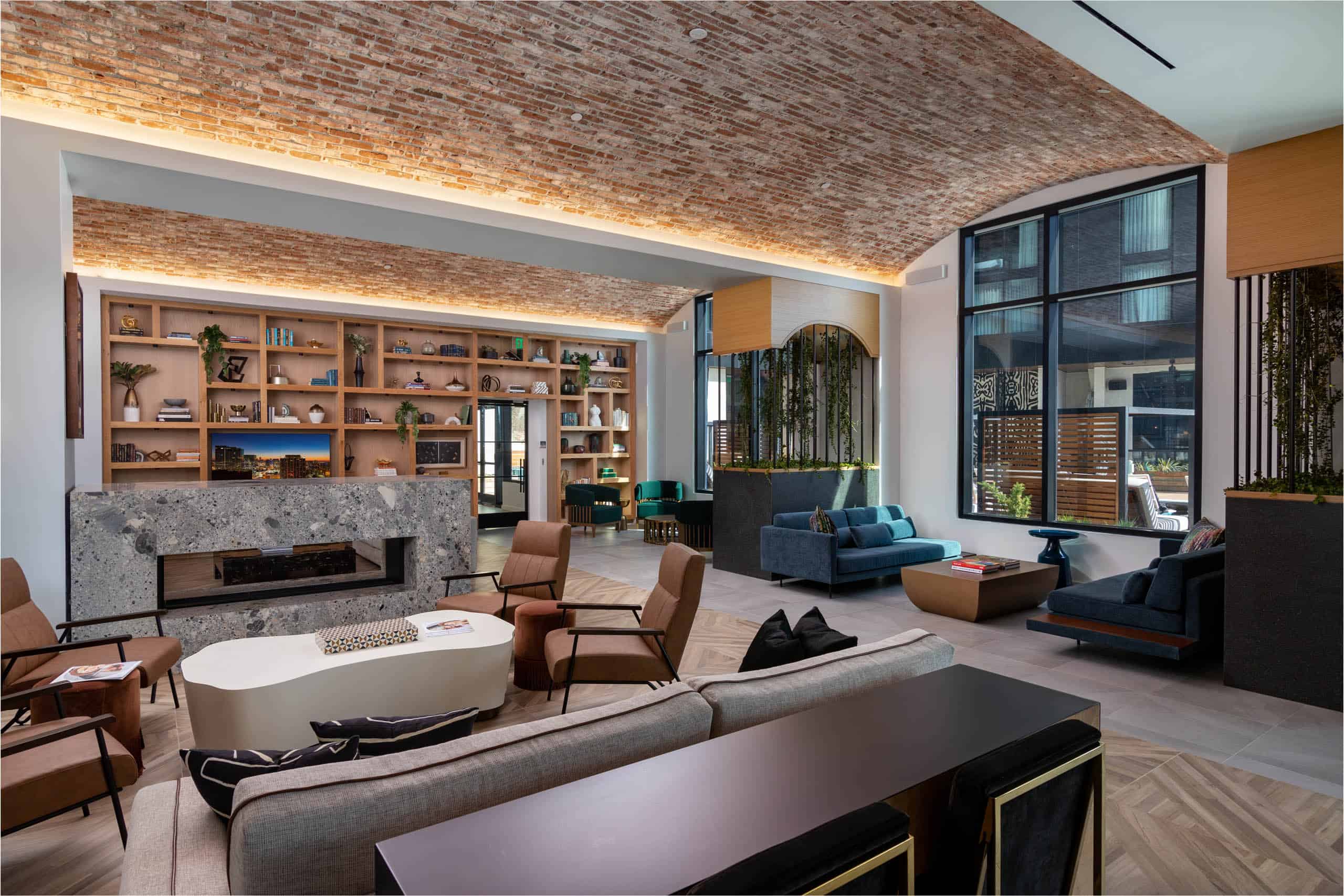 Fraye Hotel & Fallyn Apartments - JE Dunn Construction