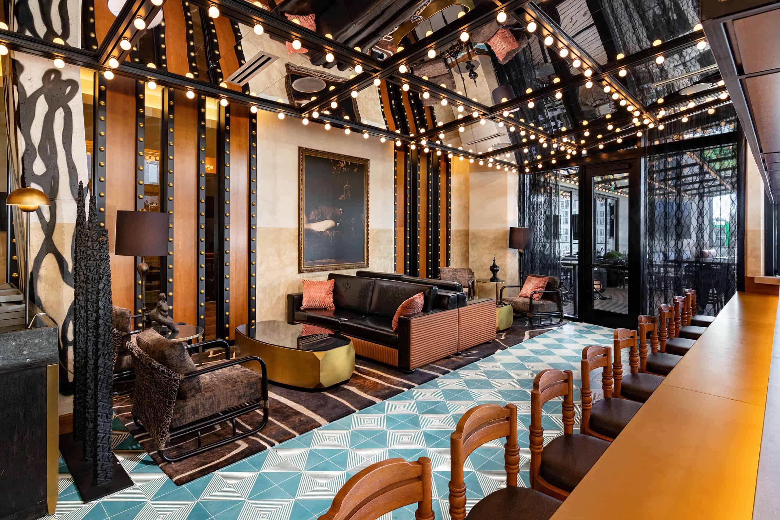 Fraye Hotel & Fallyn Apartments - JE Dunn Construction